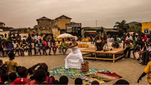 Bringing African folktales to life - BBC News