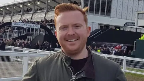 Family pays tribute to dad who died in M27 crash near Romsey