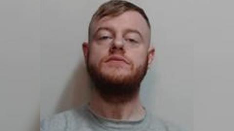 Brothers jailed for 'brutal' Edinburgh attempted murder - BBC News