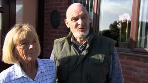 Flood-risk Fiskerton residents face uncertain few weeks