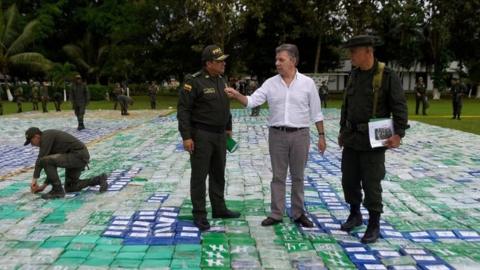 Colombia's main gang declares unilateral ceasefire - BBC News