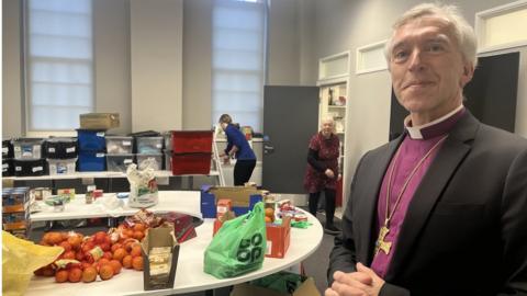 Cost of living: Churches make hygiene boxes to combat poverty - BBC News