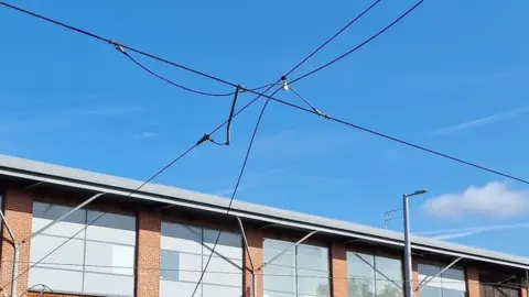 Beeston: Trams halted as overhead lines hit by vehicle