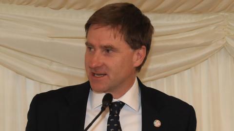 Steve Brine: Tory MP faces calls for probe into lobbying claims - BBC News