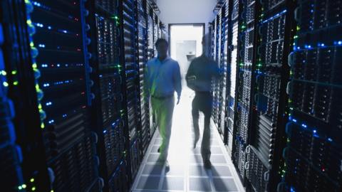 "Es altamente probable que internet colapse en algún momento y que todo ...