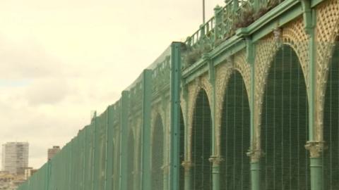 Brighton's Madeira Terrace restoration plans finalised - BBC News