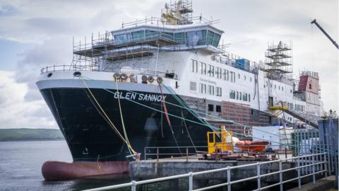 Extra ferry to join CalMac fleet on west coast network - BBC News