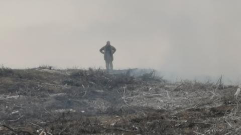 Aerial image shows scale of days-long wildfire in Sutherland - BBC News