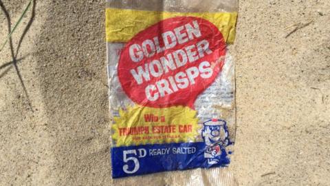 Crisp packet from 1967 found on Caister beach - BBC News