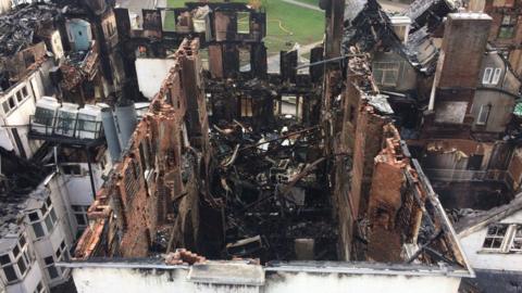 Royal Clarence fire: Engineers assess fire-ravaged hotel - BBC News