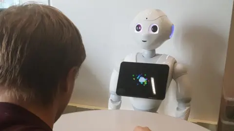'Rude' robot able to distract gamers