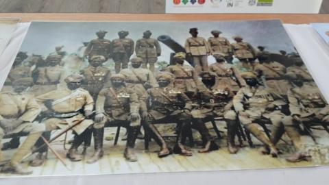 Forgotten Muslim soldiers of World War One 'silence' far right - BBC News