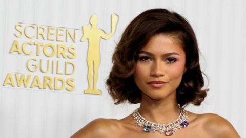Zendaya ad gives Wellingborough musician 'big moment' - BBC News
