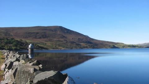 Lluniau: Cofio Capel Celyn // Pictures: A village before the drowning ...