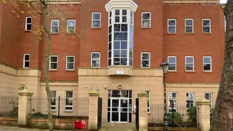 Ex-BBC Leicester journalist Ian Stringer loses tribunal claim