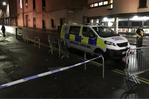 Cowgate: Two children among five pedestrians struck by car in Edinburgh