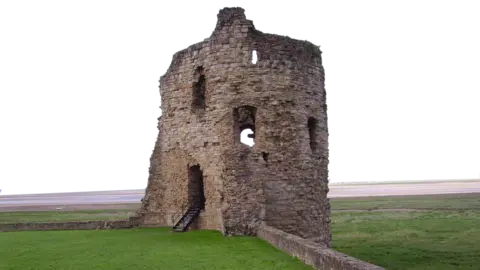Flint castle: History behind castle chosen for sculpture