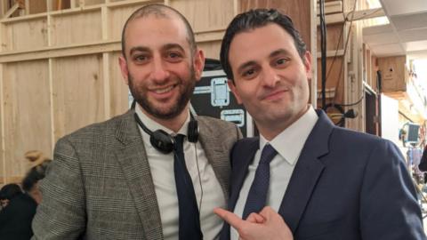 Inventing Anna: The Netflix show versus reality - BBC News