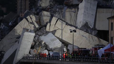 Italy bridge collapse: What we know so far - BBC News