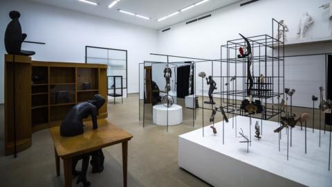 The rise and fall of Brazilian art patron Bernardo Paz - BBC News