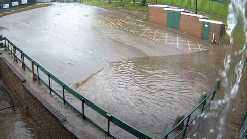 Gateshead Grace College 'significantly damaged' in flooding - BBC News