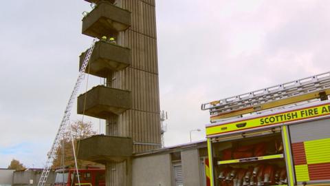 Fire stations to close, says leaked document - BBC News