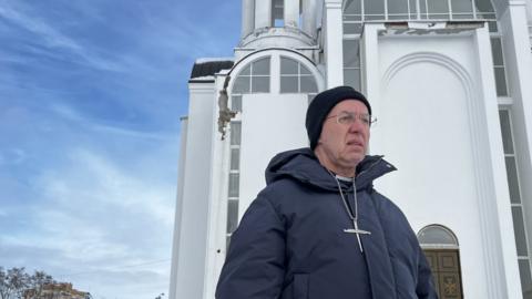 Archbishop of Canterbury: Russian invasion must not succeed - BBC News