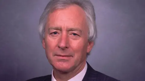 Michael Spicer: Former Tory MP and ERG founder dies aged 76