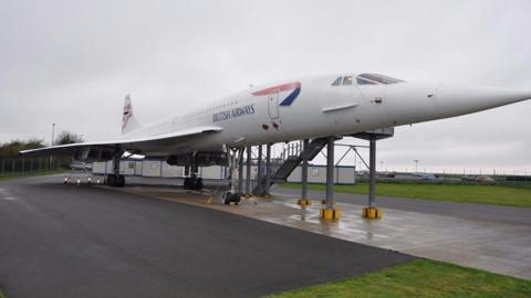 Concorde stories: Remembering the 'pocket rocket' - BBC News
