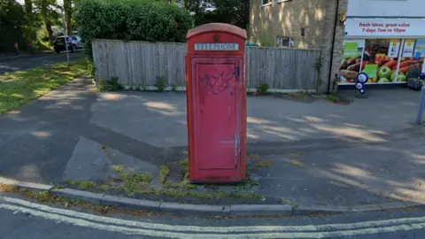 Bid for Dorset phone boxes to be scrapped