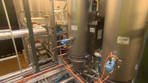 Climate change: UK carbon capture project begins - BBC News