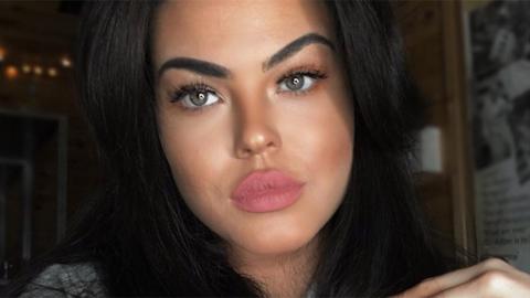 Jayda McCann: Beauty blogger, 24, dies from rare cancer - BBC News