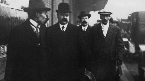 Royal raid: The curious case of the Irish Crown Jewels - BBC News