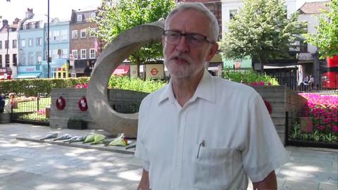 Former MI6 head: UK in 'political nervous breakdown' - BBC News