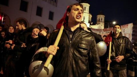 Greek Roma boy shot by police prompts outrage in Greece - BBC News