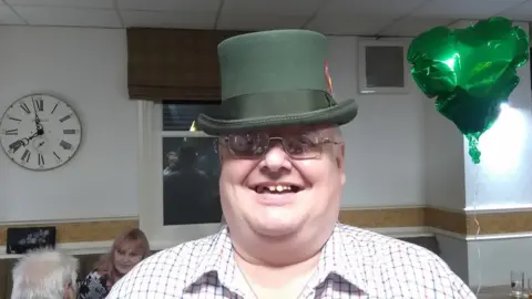 Tribute for SAS officer who stormed Iranian embassy in 1980