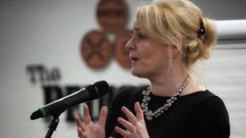 Unite union expected to elect first female leader - BBC News