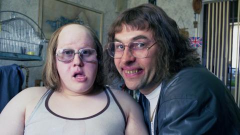 Little Britain returns for Brexit special - BBC News