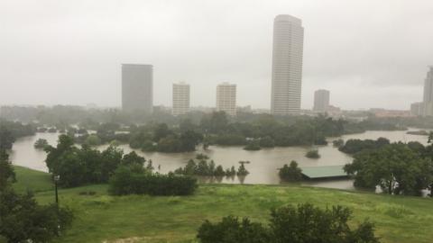 Houston eyewitness accounts: What is it like to be in the city? - BBC News