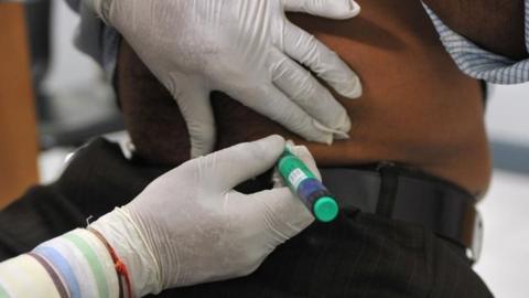 Medical device cyber-safety rules issued by US watchdog - BBC News