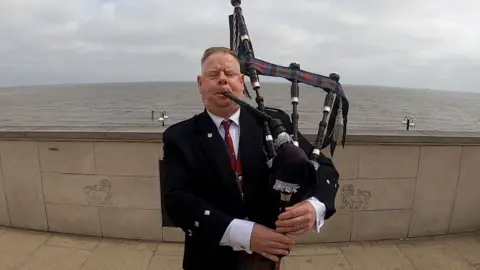Cleethorpes Bagpipe collector smashes own world record