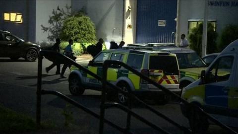 Five HMP Highpoint officers taken hostage by prisoner - BBC News