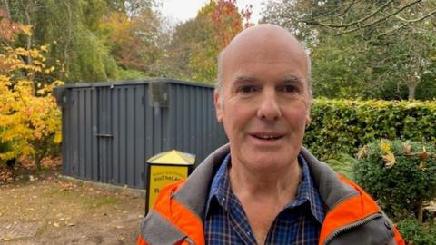 50-year-old Telford ski slope to be refurbished - BBC News