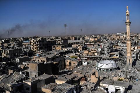 Raqqa: IS 'capital' falls to US-backed Syrian forces - BBC News