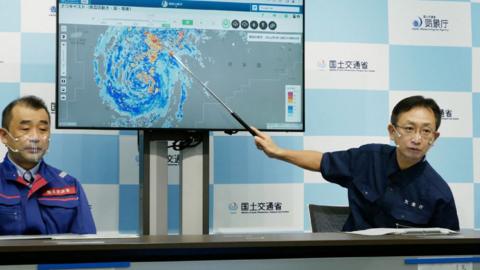 Typhoon Nanmadol: Japan hit by huge storm bringing floods and mudslides ...