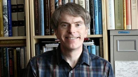 Mystery portrait likely to be Raphael masterpiece - BBC News