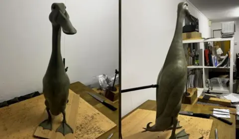 Long Boi: Statue memorial to University of York duck approved