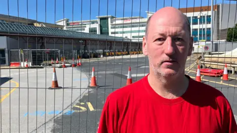 Bradford Interchange: Bus passengers bemoan 'Crystal Maze' works