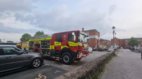 Firefighters tackling 'significant' blaze in Swindon