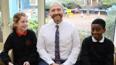 Allenton primary school pays tribute to head after death at 41